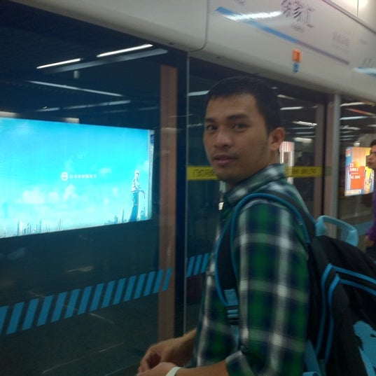 Deke Erh Gallery - Art Gallery in Xīntiāndì