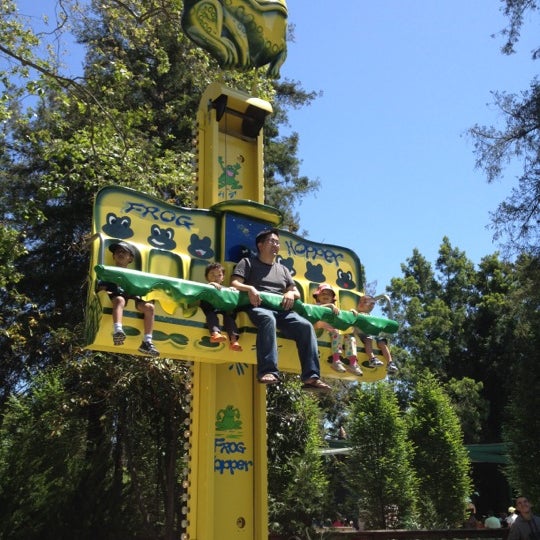 Frog Hopper - Attraction in Central San Jose
