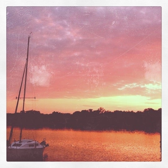 Polly's Pond - Oyster Bay Drive