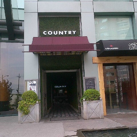 Photos at Country Bistro - 43 tips from 754 visitors