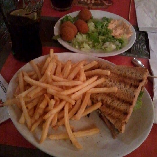 Arthur Land - Warner Village