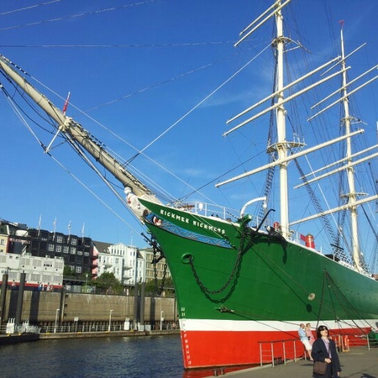 Rickmer Rickmers - Boat or Ferry in Hamburg