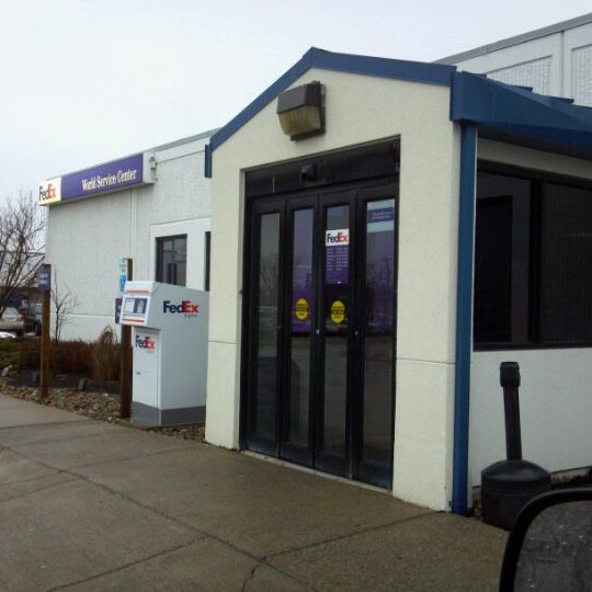 FedEx Ship Center - Shipping, Freight, and Material Transportation Service