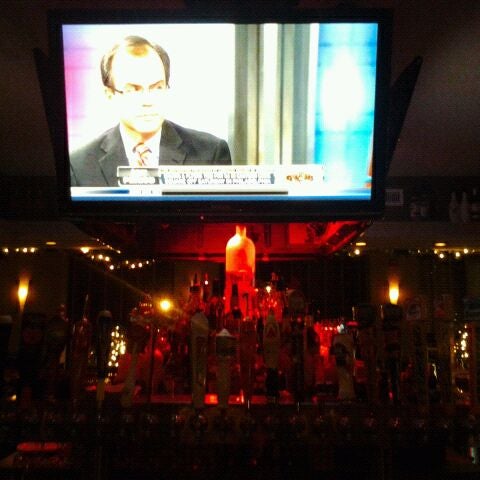 Loft 266 - Newton Square - 266 Park Ave