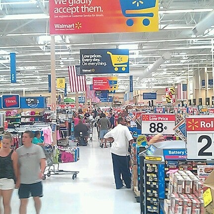 Walmart Supercenter - 8 tips from 1137 visitors