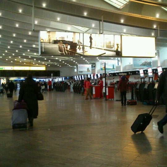 rakousko letiste viden (Now Closed) - Airport