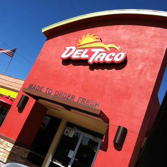 Del Taco - 2 tips