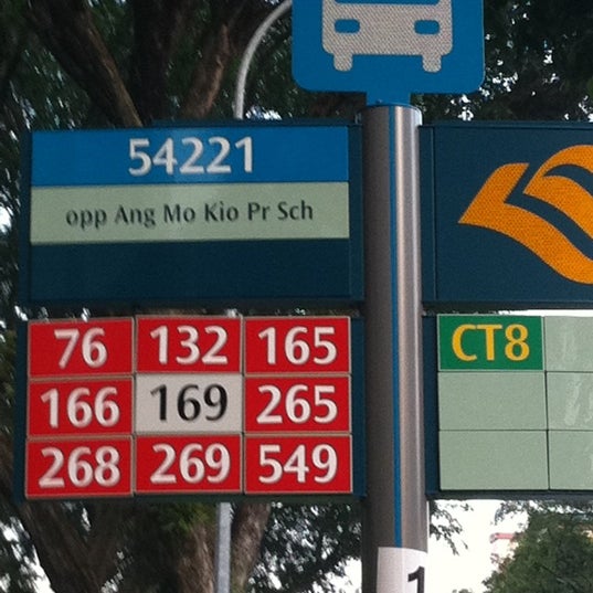 Bus Stop 54221 (opp Ang Mo Kio Primary School) - Bus Stop in Ang Mo Kio