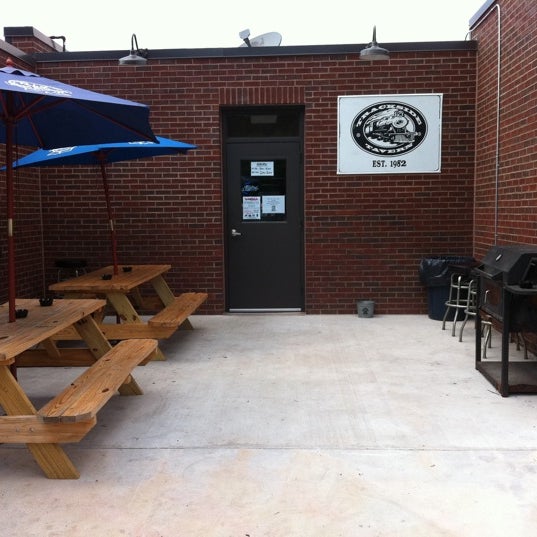 Trackside Tavern - Pub