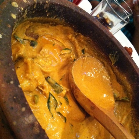 Calicut Paragon - Kuwait St