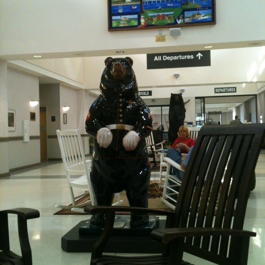 Coastal Carolina Regional Airport (EWN) - New Bern, NC