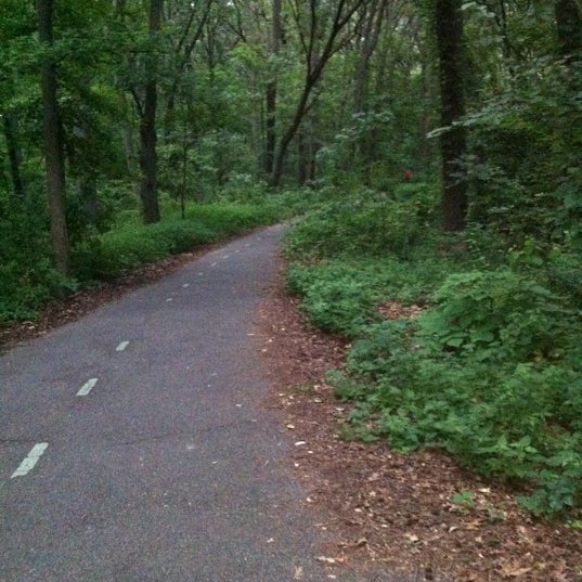 Photos at Cunningham Park Trail - 6 tips from 331 visitors