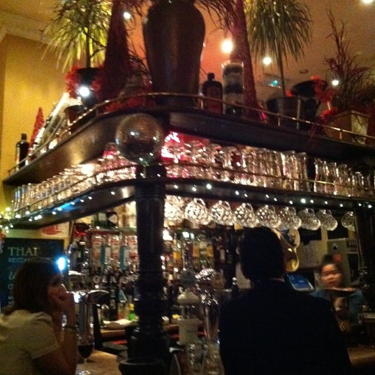 The Walmer Castle - Pub in Bayswater