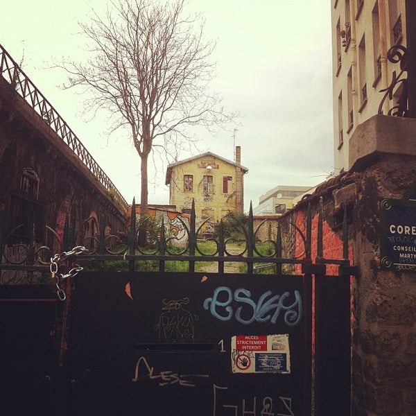 Photos at Métro Corentin Cariou [7] - 2 avenue Corentin Cariou