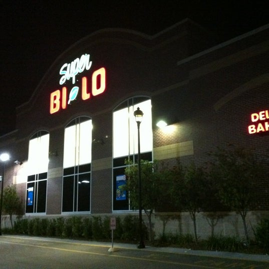 Super Bi-Lo (CLOSED) - Grocery Store in James Island
