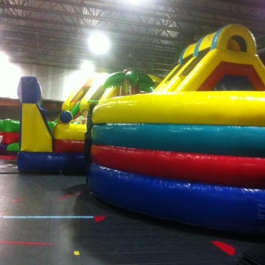 Ice Box Sports Complex - Arcade