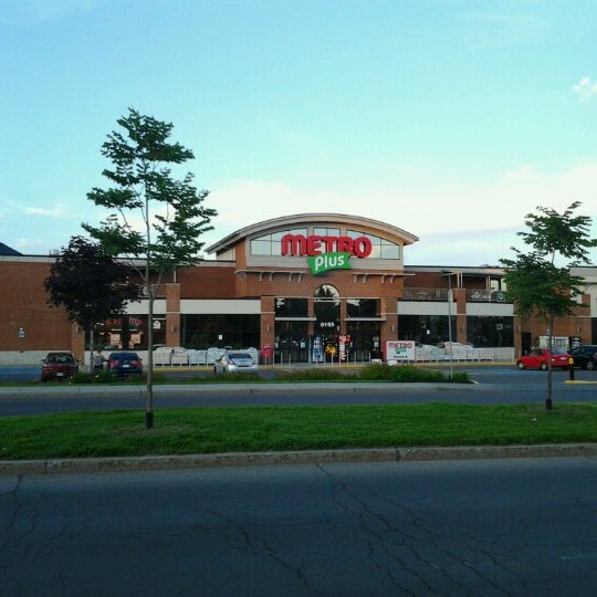 Metro Plus - Supermarket in Saint Dorothée