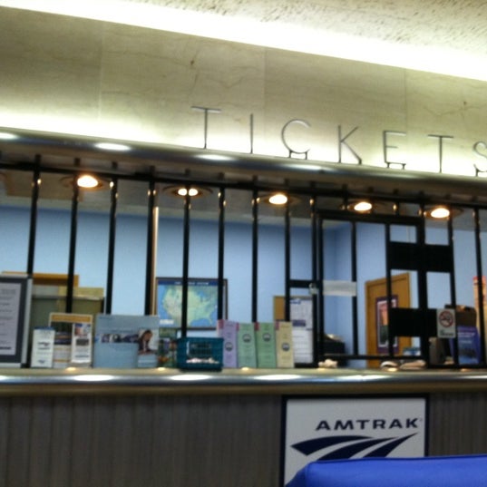 Amtrak - Topeka Station (TOP) - Train Station in Downtown Topeka