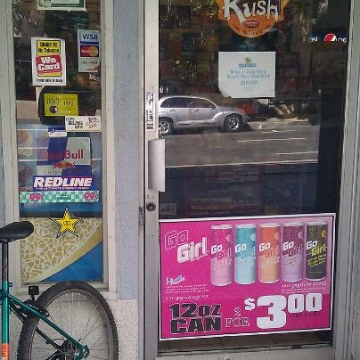 Break Time Mini Mart - Downtown Sacramento - 924 8th St