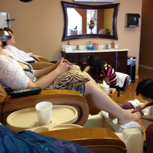 classy nails & spa - Nail Salon in Allen