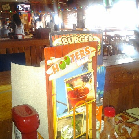 Photos at Hooters - Castleton - 23 tips from 1853 visitors