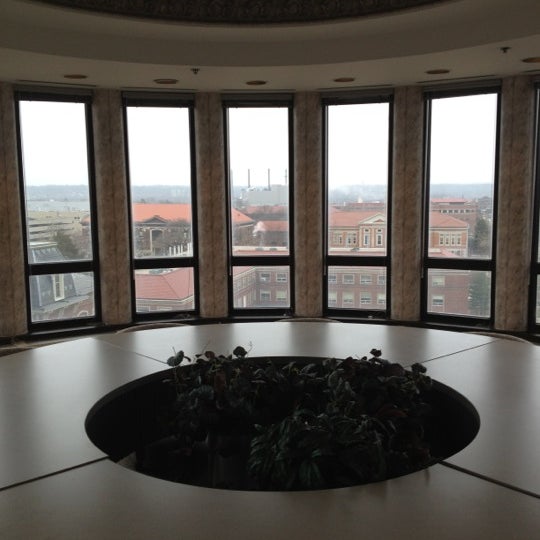 Beering Hall of Liberal Arts and Education (BRNG) - 25 tips