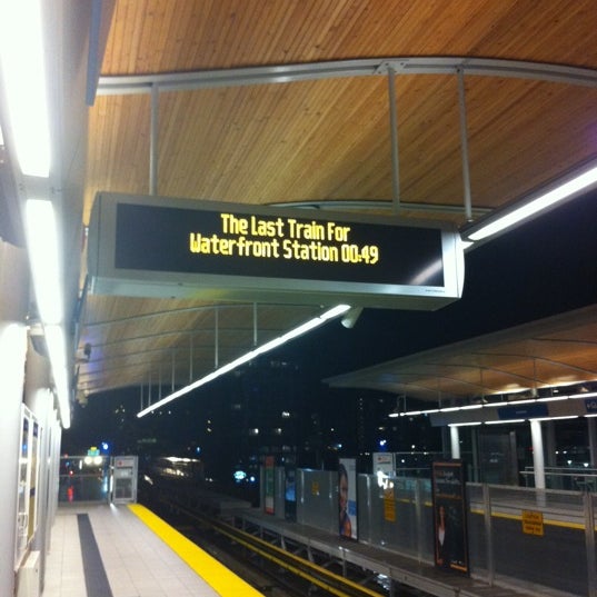 Photos at Lansdowne SkyTrain Station - City Centre - Richmond, BC