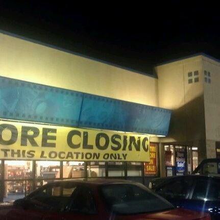 Blockbuster (Now Closed) - Buford, GA
