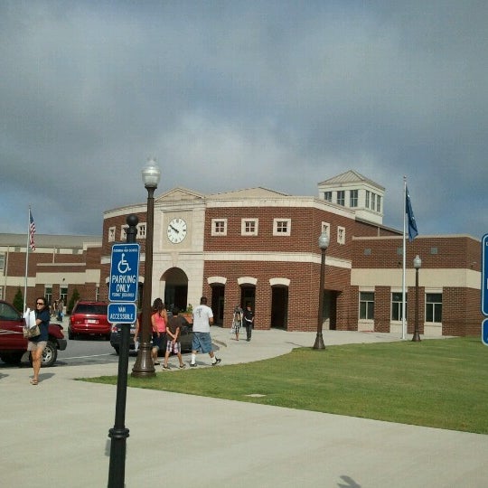 Photos at Dorman High School - 8 tips from 526 visitors