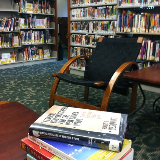 Trenton Veterans Memorial Library - 6 tips from 198 visitors