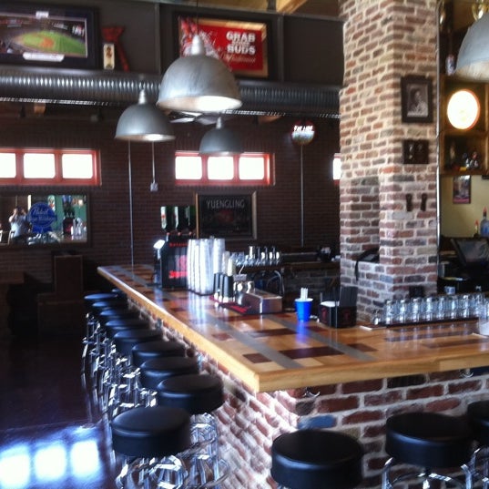 Trackside Tavern - Pub