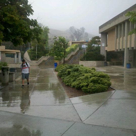 Yucaipa High School - 33000 Yucaipa Blvd