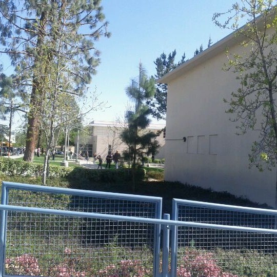 Crescenta Valley High School - 6 tips from 391 visitors