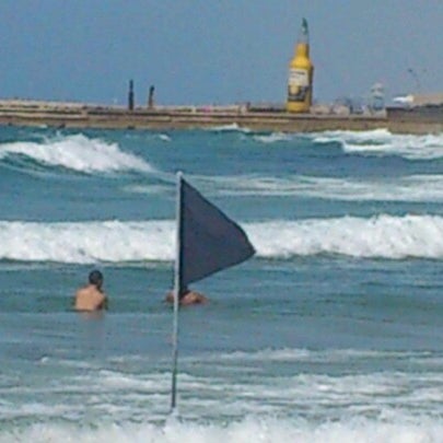 Metzitzim Beach (חוף מציצים) - HaTzafon HaYashan - Tzafon - תל אביב-יפו ...