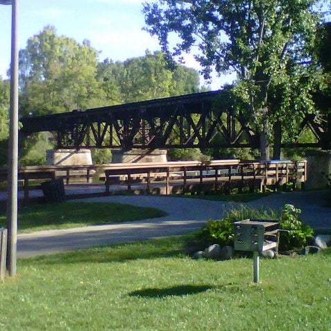 Ed H Henning County Park - 500 E Croton Dr