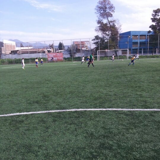 Cancha Guillermo Saavedra - Soccer Field in Rancagua
