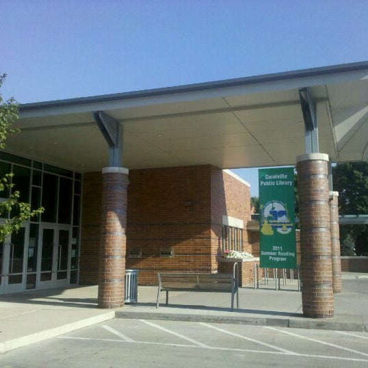 Coralville Public Library - 4 tips from 380 visitors