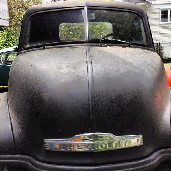 Vintage Costumers - Costume Store in Seattle