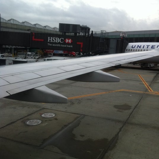 Photos at Gate C132 - Newark Airport and Port Newark - Terminal C3