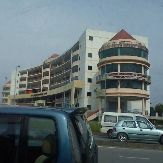 UMW (EM) Sdn Bhd - Office