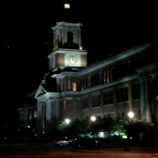 Rotunda Cinemas (Now Closed) - Hampden - 711 W 40th St