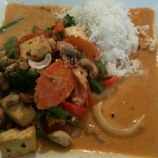 Sticky Rice Thai - Thai Restaurant in Racine