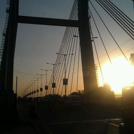 Krishnarajapuram Hanging Bridge - Bangalore, Karnātaka
