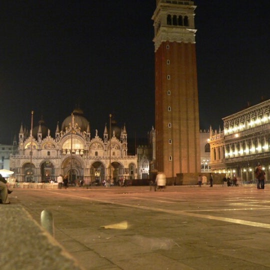 Photos at Piazza San Marco - San Marco - 681 tips from 81356 visitors