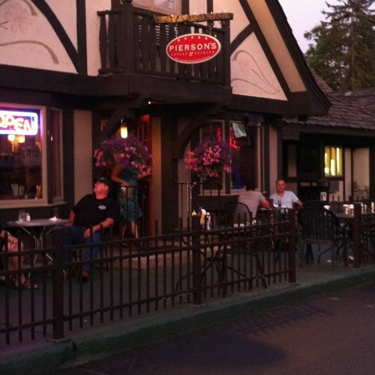 Pierson's Grille & Spirits - 2601 Cliff Dweller Dr
