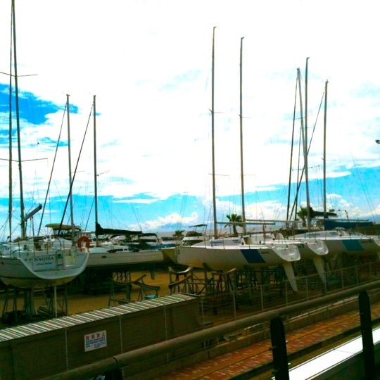 Photos at 葉山マリーナ (HAYAMA MARINA) - Harbor / Marina in Hayama