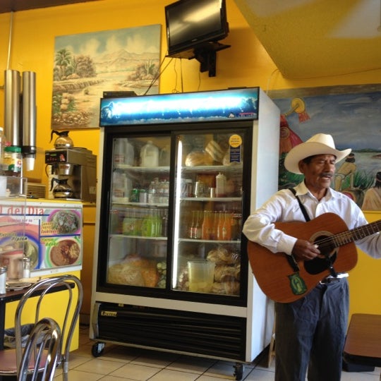 El Ruby Cafe - 2 tips from 46 visitors