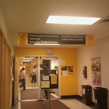 UWM Mellencamp Hall - College Administrative Building