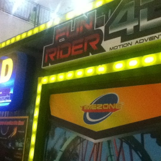 4D Max Rider - Ermita - Natividad Almeda-Lopez St