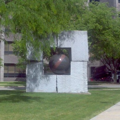 Molecular Biology Research Building - College Academic Building in Chicago